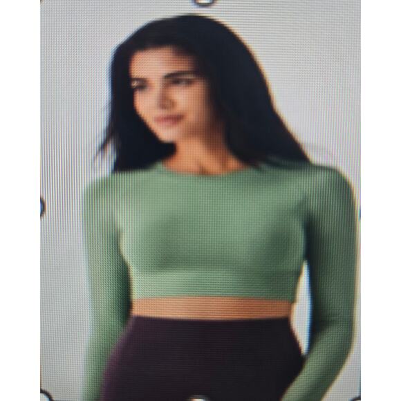 HALARA | Tops | Halara Long Sleeve Crop Top Xl 8 | Poshmark